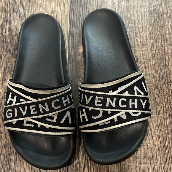Givenchy | Shoes | Mens Flip Flops | Poshmark